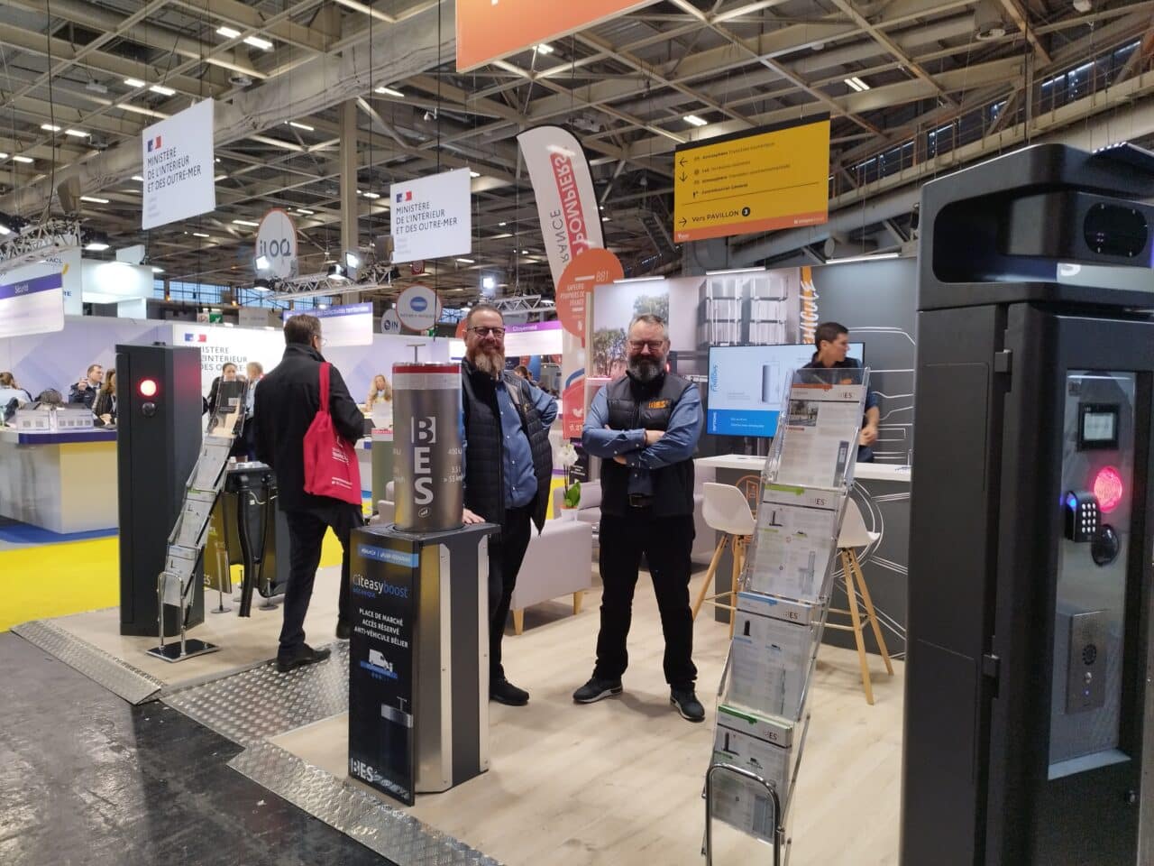 Comment choisir une borne escamotable ? - Blog BES